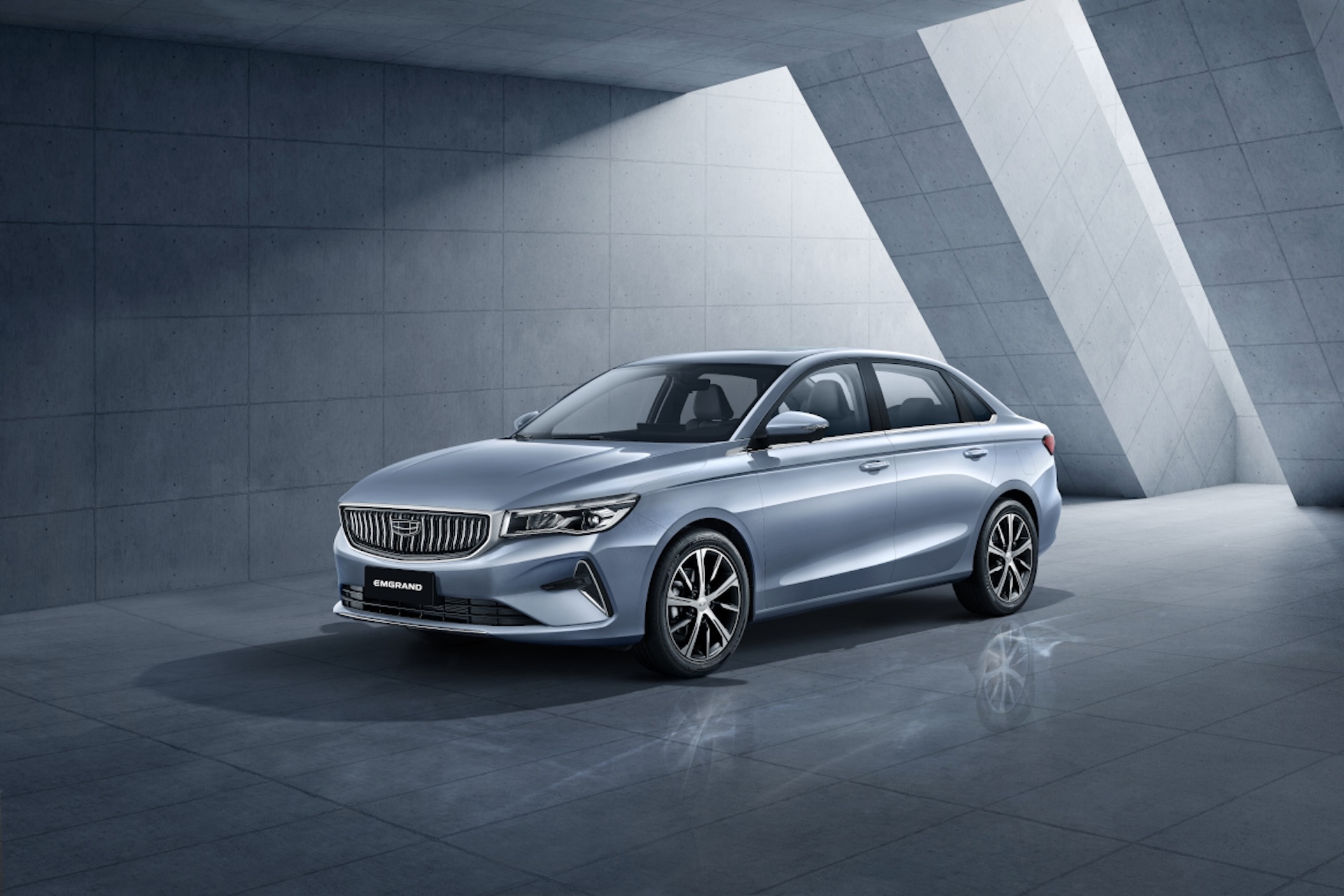 Geely Emgrand достиг рубежа в 4 миллиона проданных автомобилей